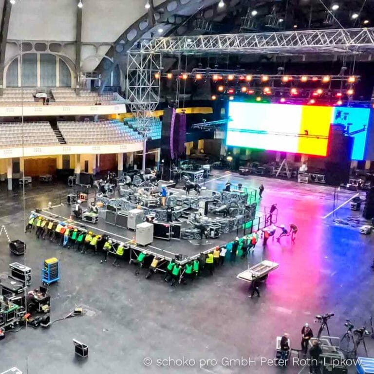 Your partner for mobile stage technology